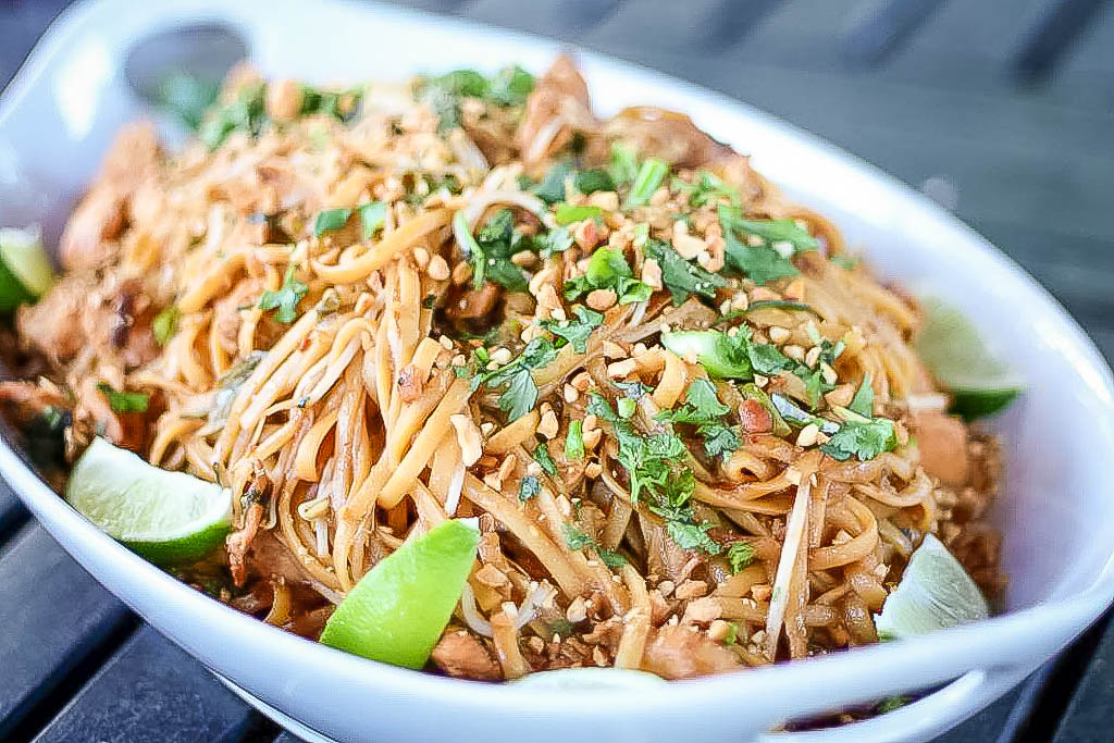 Easy Chicken Pad Thai Jennifer Cooks Easy Chicken Pad Thai Jennifer Cooks