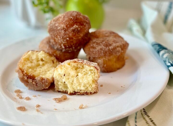 French Puffs (Cinnamon & Sugar Donut Muffins)