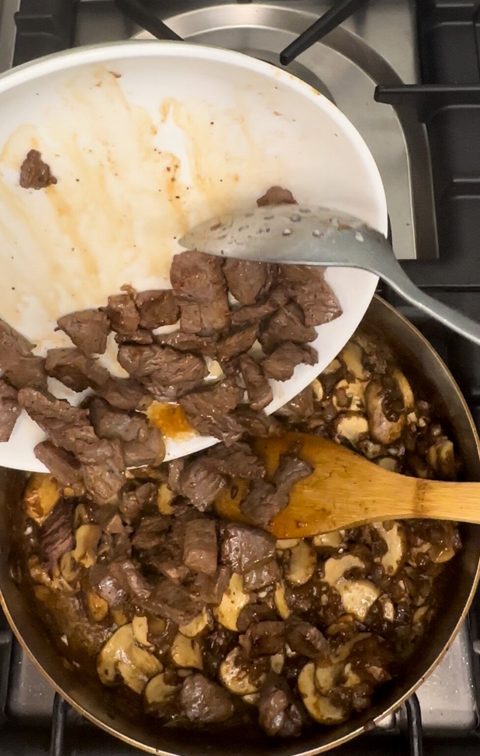 Easy One-Pot Beef Stroganoff Recipe| Jennifer Cooks