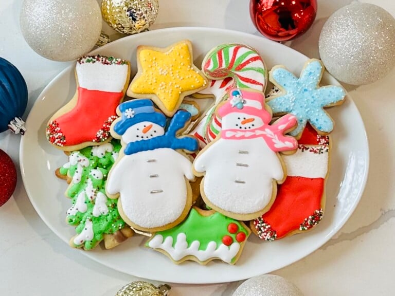 Easy Royal Icing Recipe for Cookies That Hardens Perfectly