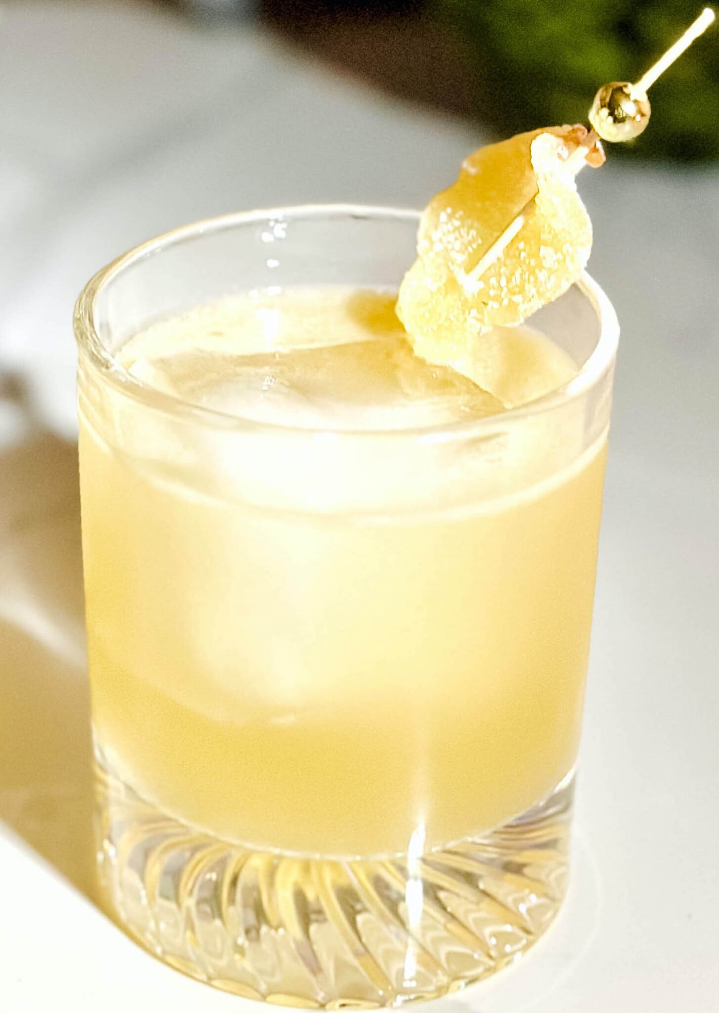 How to Make the Smoky Honey-Ginger Penicillin Cocktail