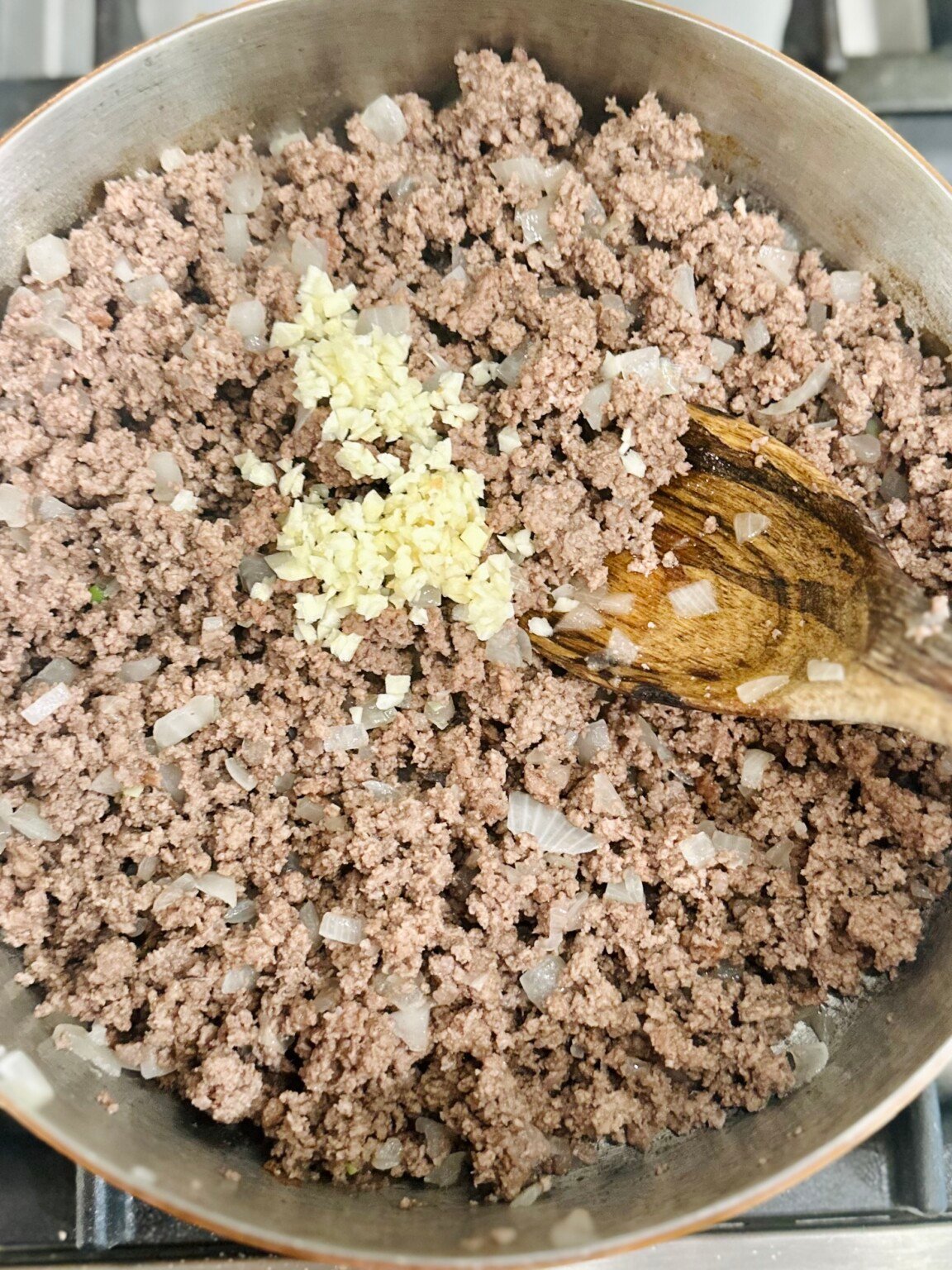 Easy Slow Cooker Layered Beef Enchiladas Recipe