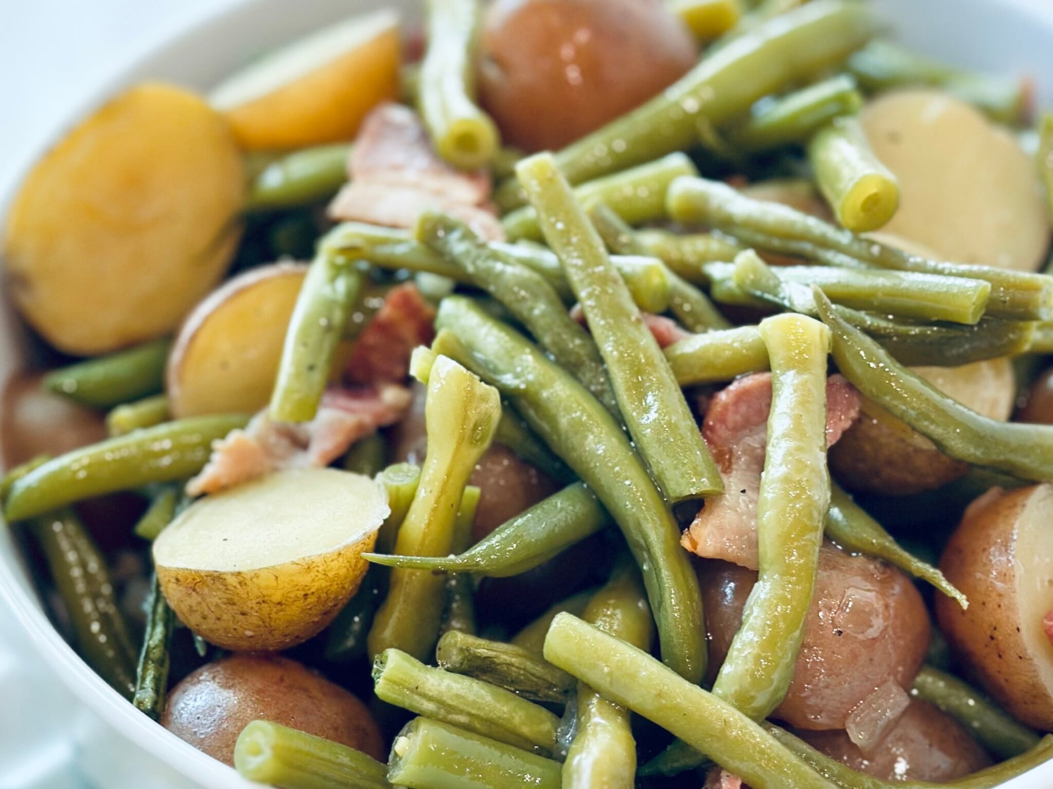Southern Style Green Beans and New Potatoes with Bacon