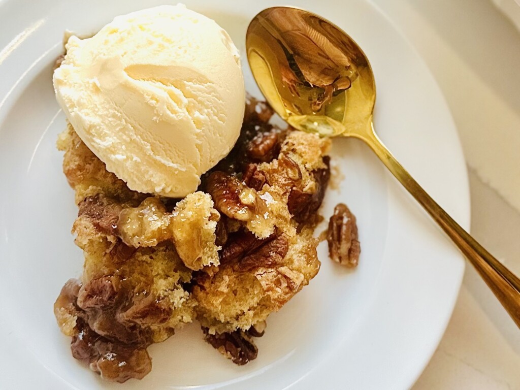 Gooey Southern Pecan Pie Cobbler – Easy Dessert Recipe